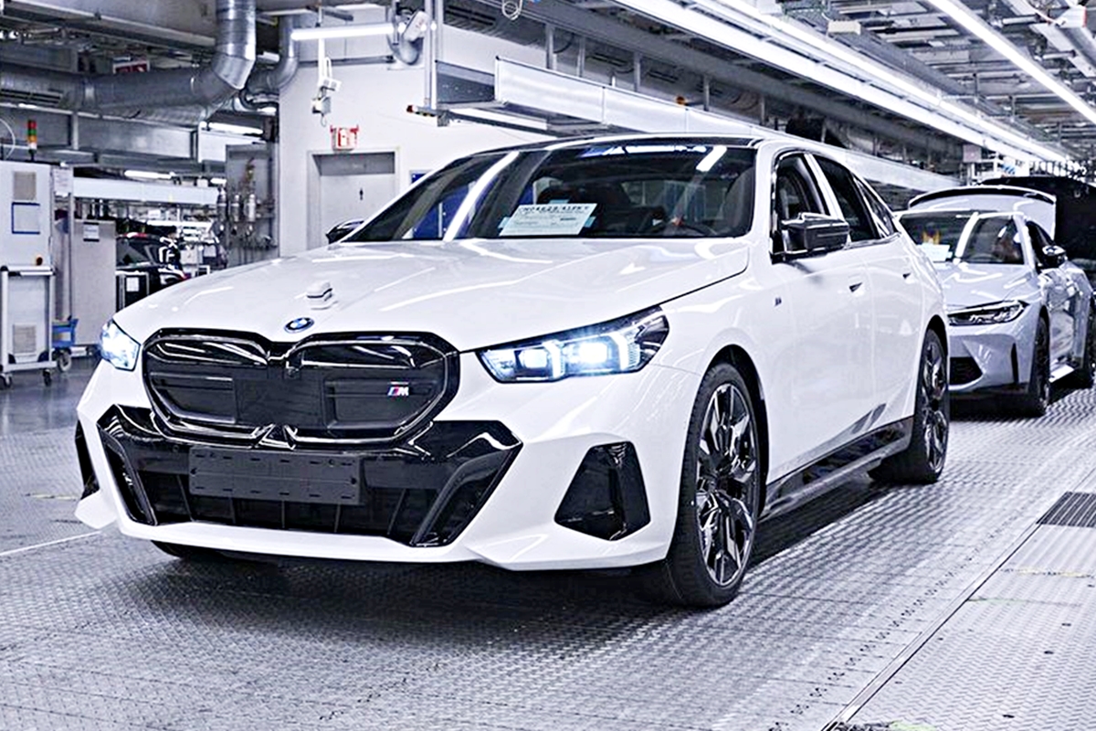 "한국이 세계 최초?" BMW 신형 5시리즈, 깜짝 소식에 아빠들 폭발