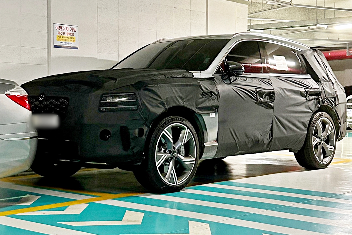 하극상 미쳤네요.. 제네시스 신형 GV80, 무려 G90 '이것' 탑재한다