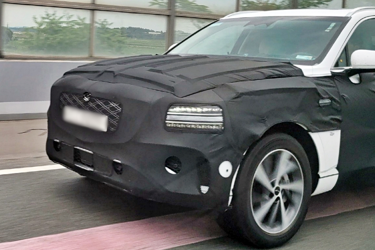 하극상 미쳤네요.. 제네시스 신형 GV80, 무려 G90 '이것' 탑재한다