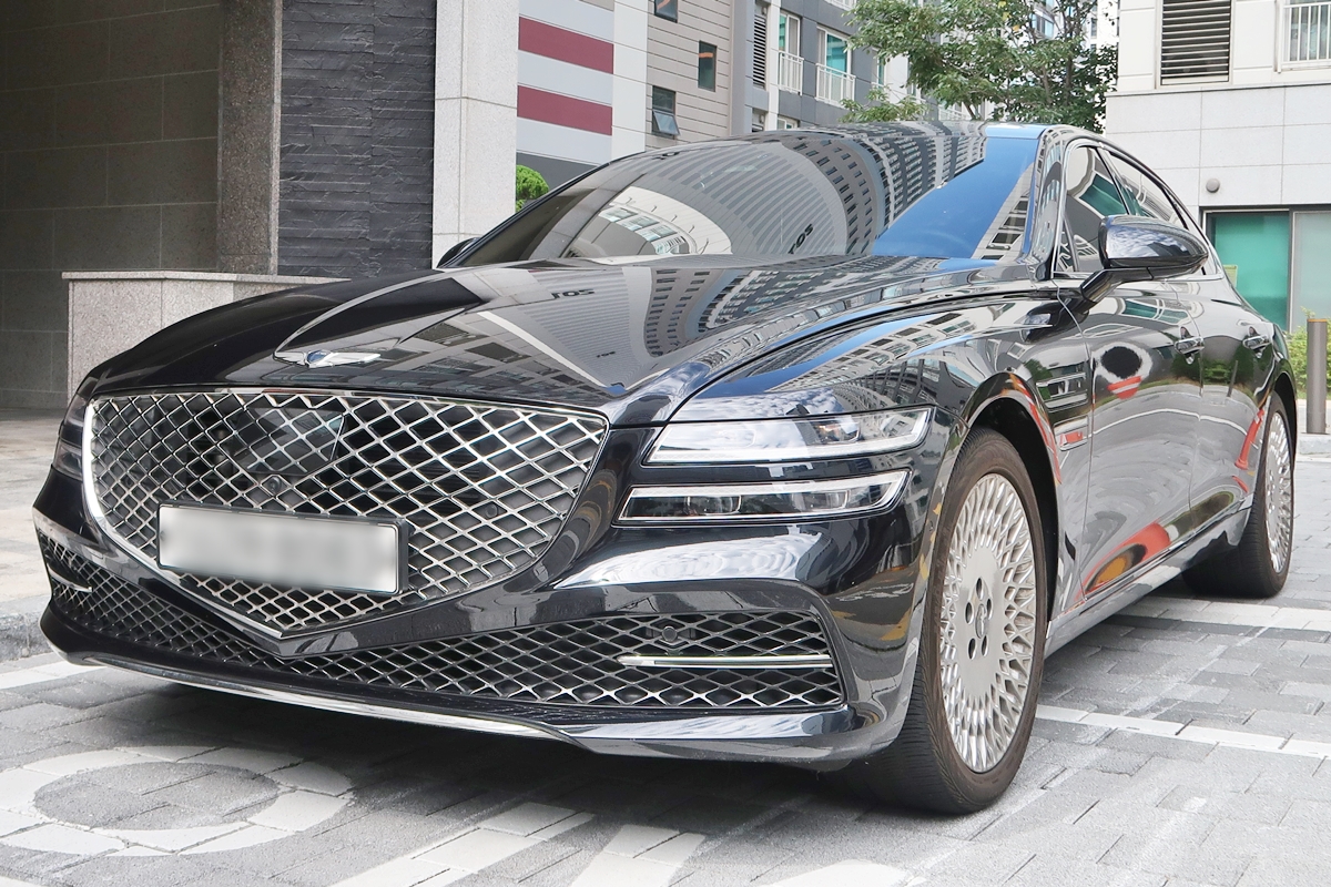 월 300만 원 받는 직장인.. 월급으로 제네시스 G80 유지 가능할까?