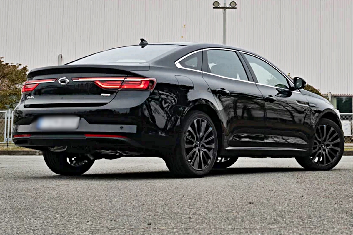 "할인 미쳤다" 가성비 공략하는 르노, SM6 할인 소식에 아빠들 난리