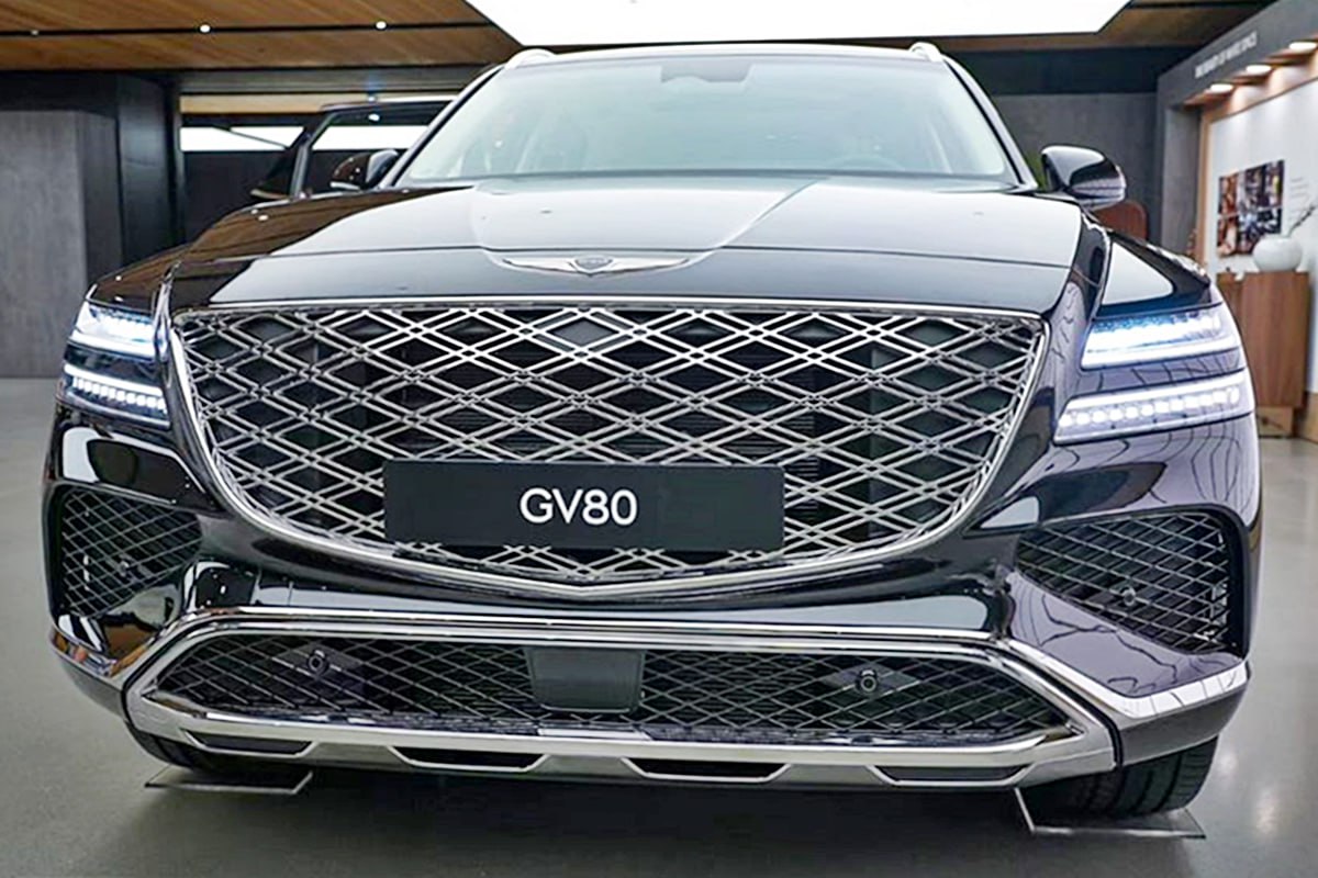 "비주얼 미쳤다" 실물 공개된 신형 GV80, 디자인 수준 무려 이 정도